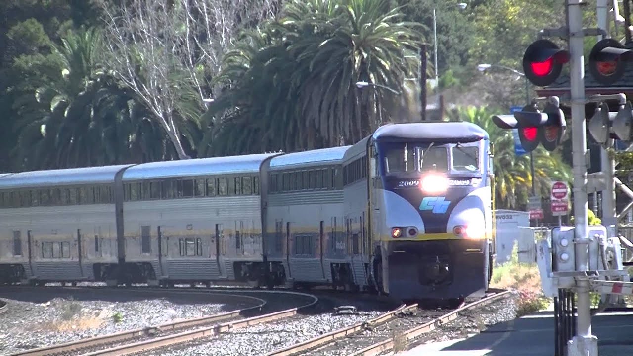 CDTX EMD F59PHi 2009 - YouTube