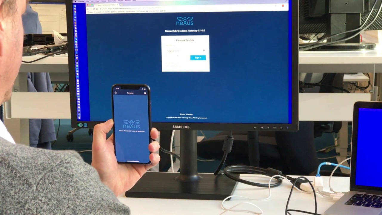 How to log in with facial recognition using Nexus Personal Mobile - YouTube
