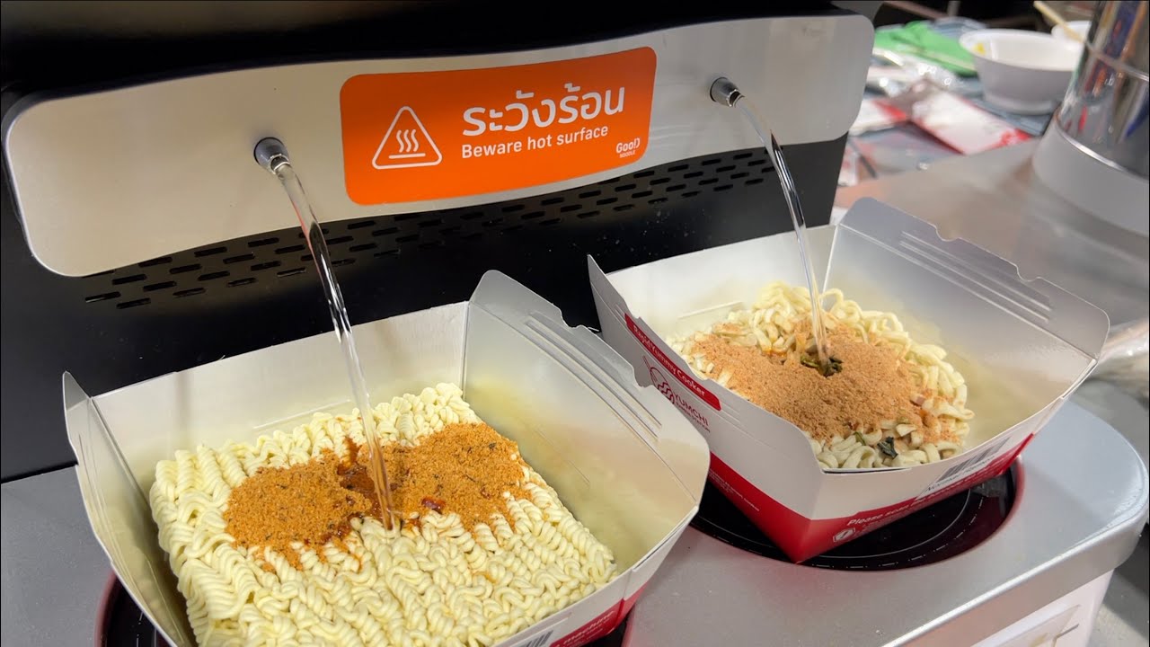 World's Biggest Automated Ramen Machine with Unlimited Toppings in ...