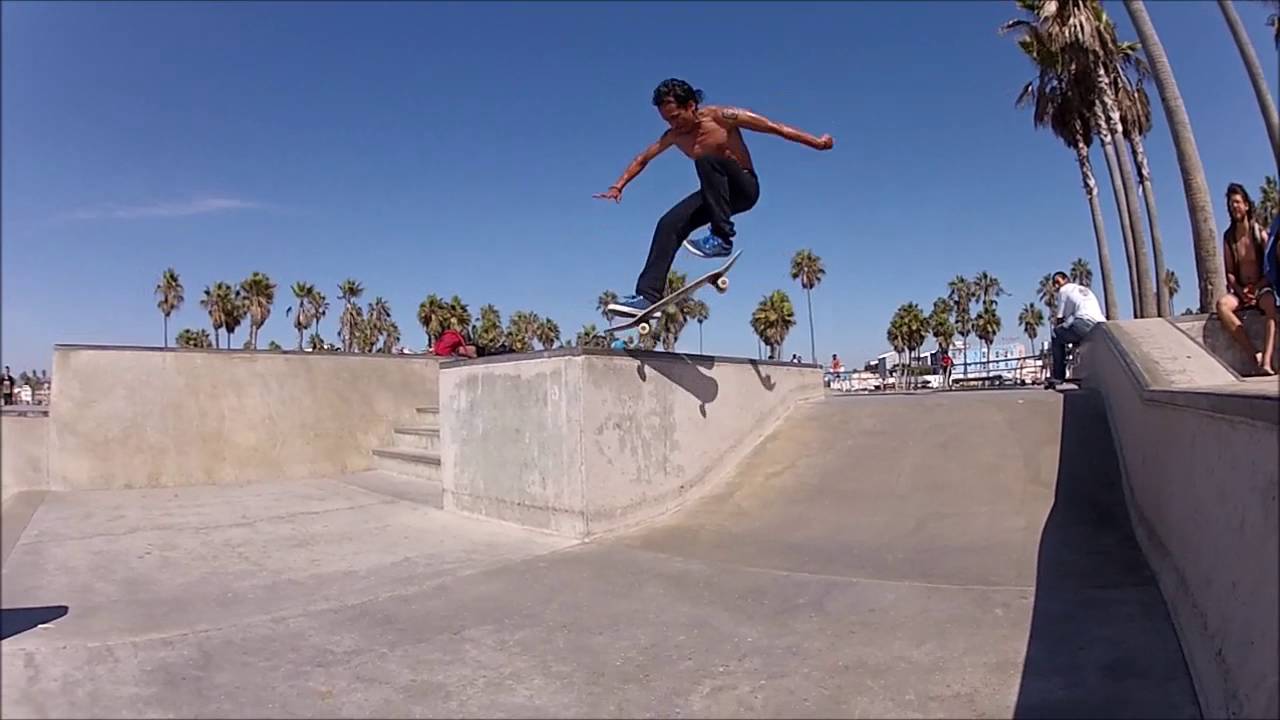 Primer visita a "la playa de los perros" Venice Beach. - YouTube