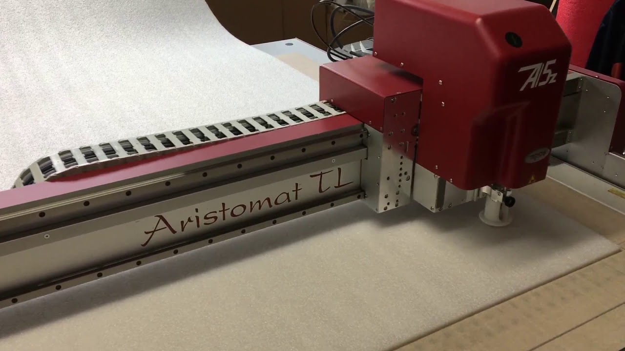 Foam cutting - Aristomat TL 1310 - YouTube