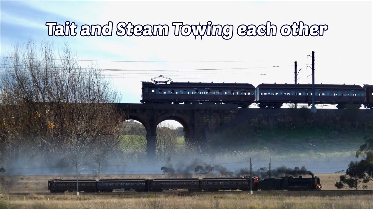Electric Tait & Steam Train Tow Each Other! Steamrail Watergardens ...