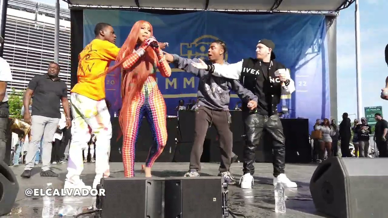 Dougie B + Cardi B + B Lovee Performing Shake It Live At Hot 97 Summer ...