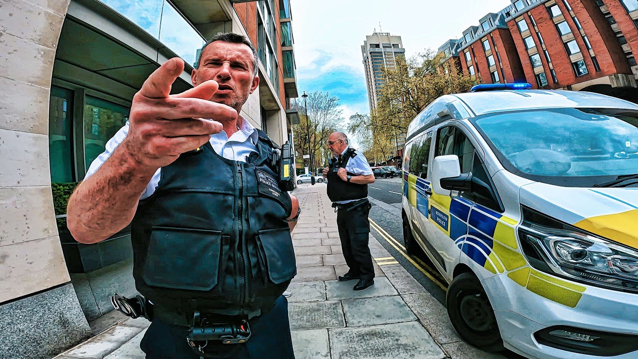 Clear Off Or I'll Call The Police 💂‍♂️👮‍♂️👮‍♂️👮‍♂️🔫 - YouTube