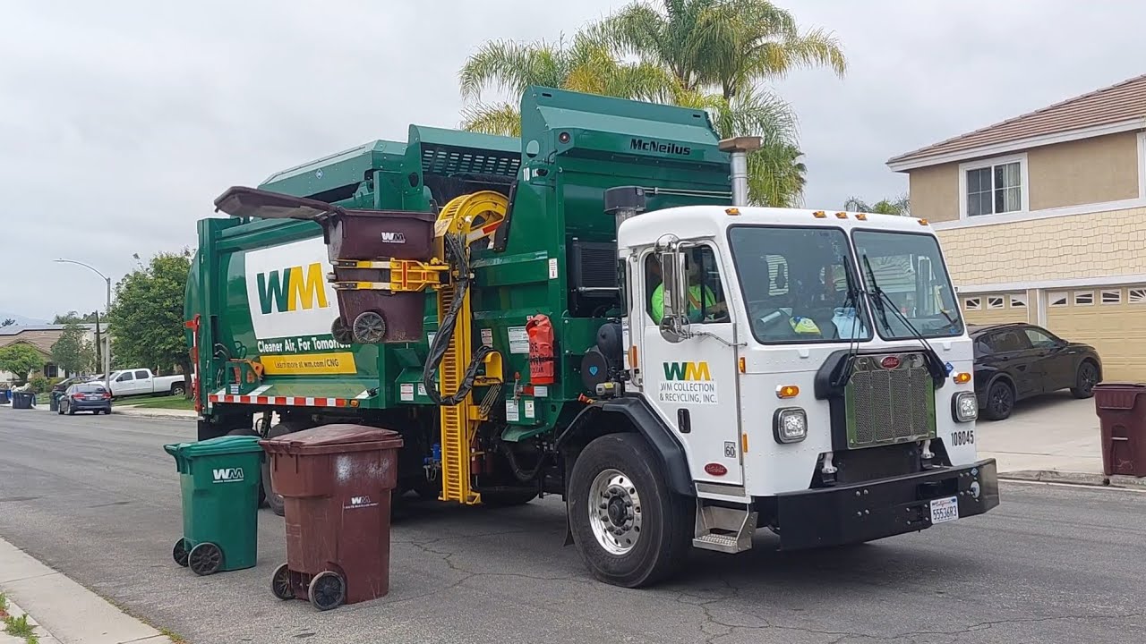 Waste Management Peterbilt 520 McNeilus ZR - YouTube