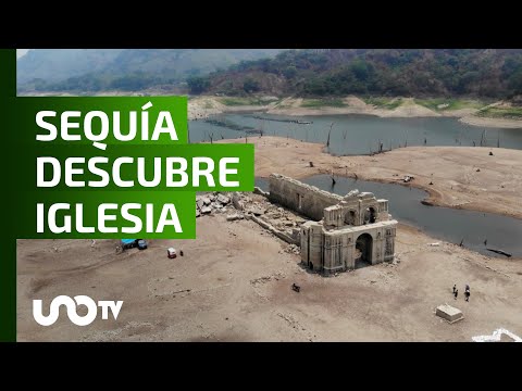 Templo de Quechula emerge tras la intensa sequía en Chiapas.