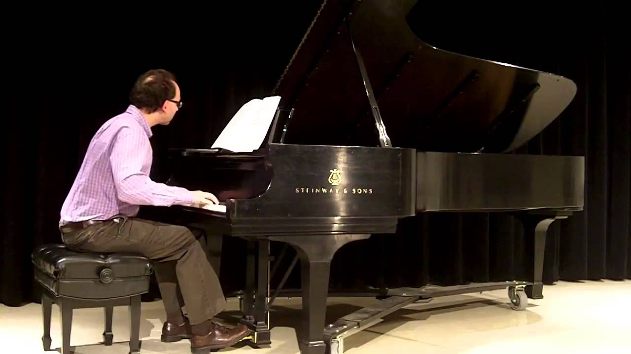 Rahbee, "Hickory Dickory Dock" - YouTube