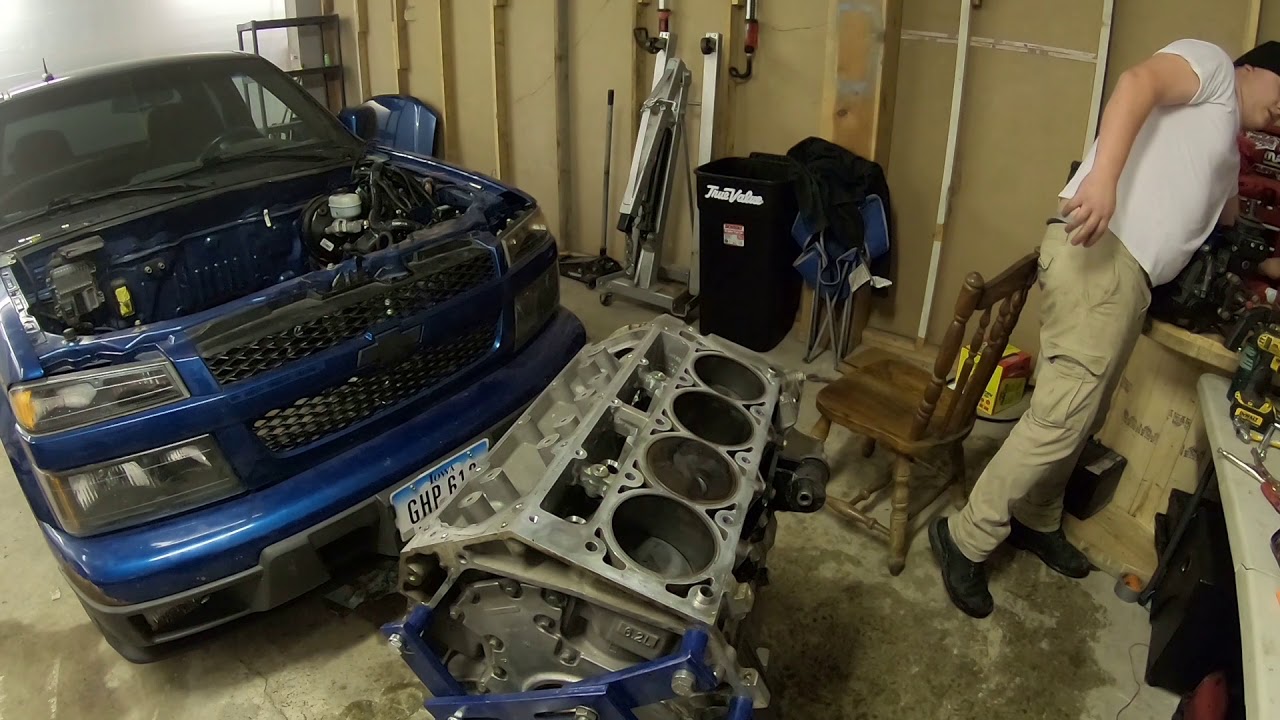 LS3 ENGINE TEARDOWN, CATASTROPHIC FAILURE AVERTED - YouTube