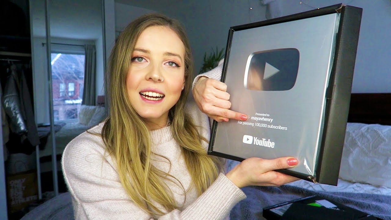 SILVER PLAY BUTTON UNBOXING! - YouTube