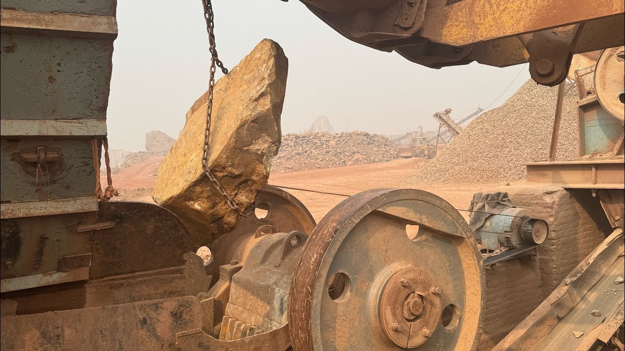 10#Amazing Quarry Primary Rock Crushing Machine Working | Satisfying ...