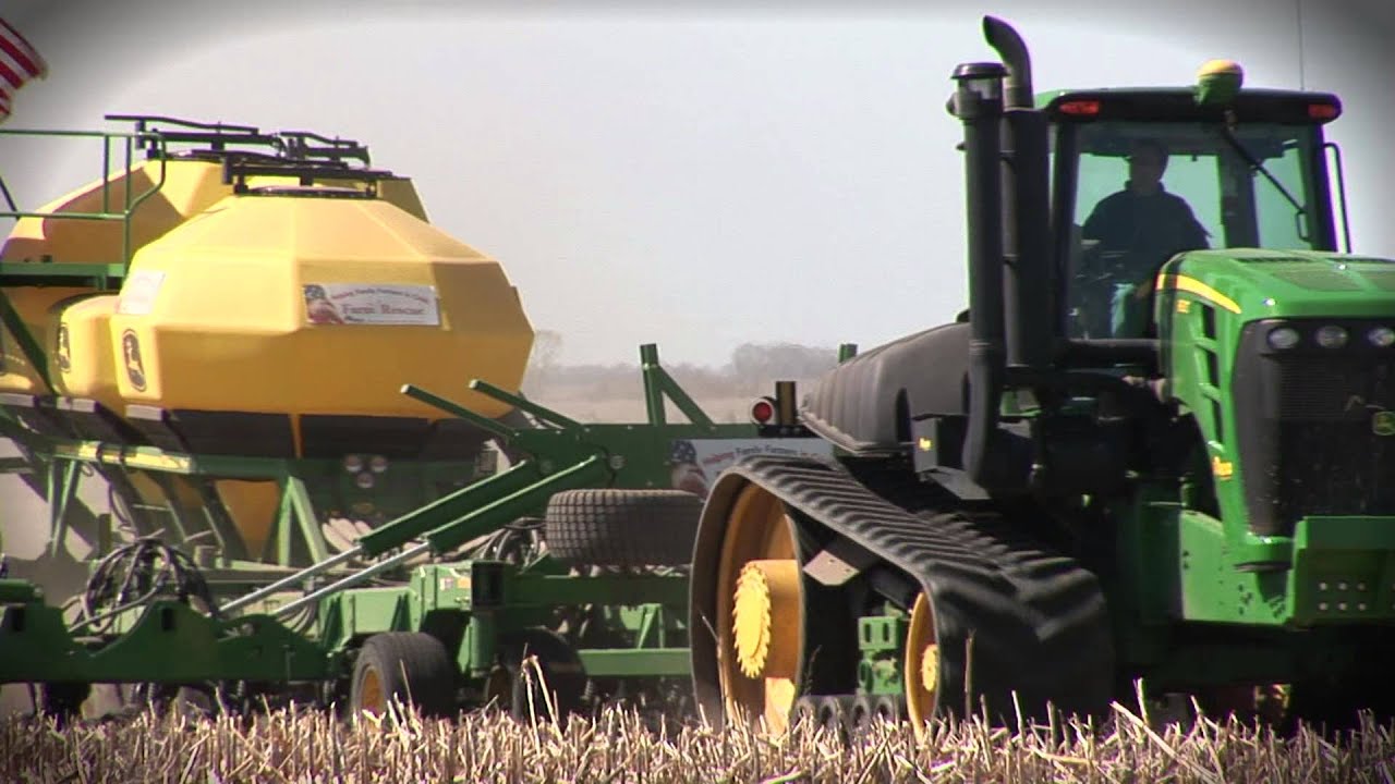 FARM RESCUE : JASON BROWN (COUNTRY MUSIC ARTIST VOLUNTEER) - YouTube