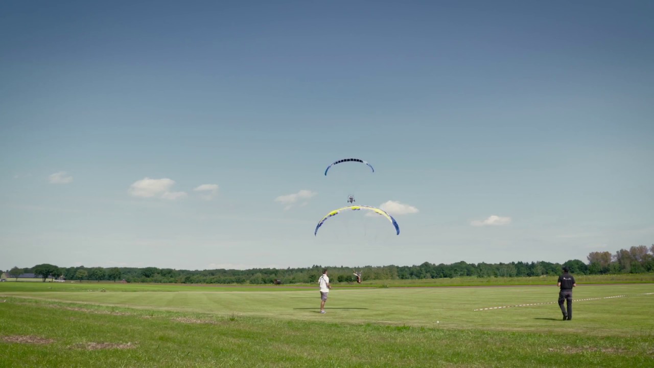SHOW - BIG 5MTR Rc Paramotors at Tilburg Model Club - Hybrid 5.2 & Oxy ...