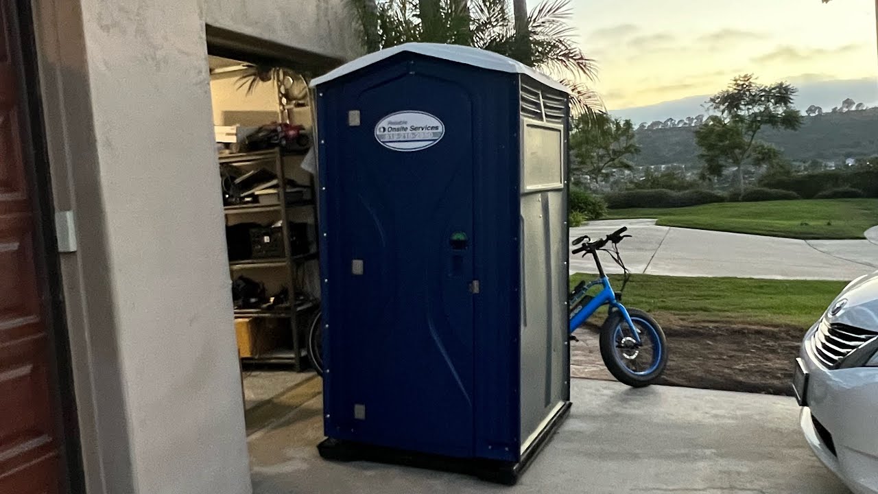Blue & Grey Satellite Tufway Porta Potty Review - YouTube