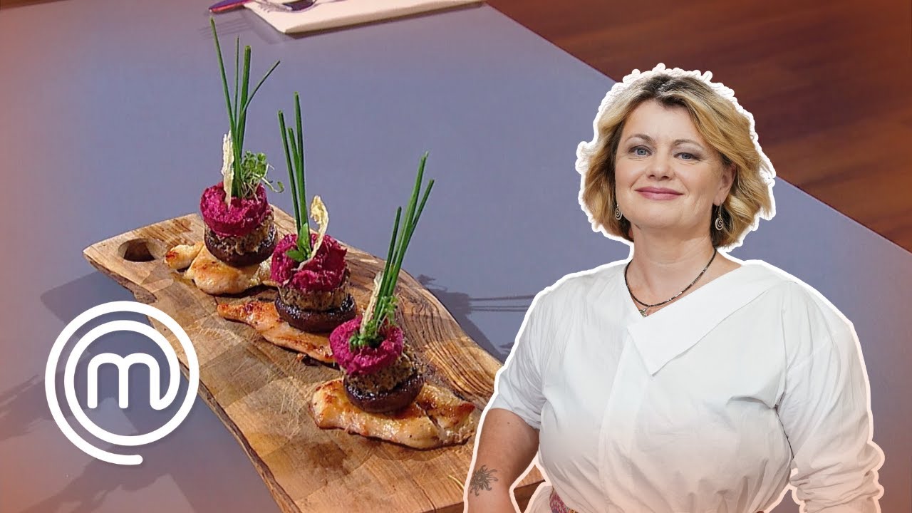 Andreea Stan a pregătit turnuri de carne și ciuperci, dar chefii sunt ...