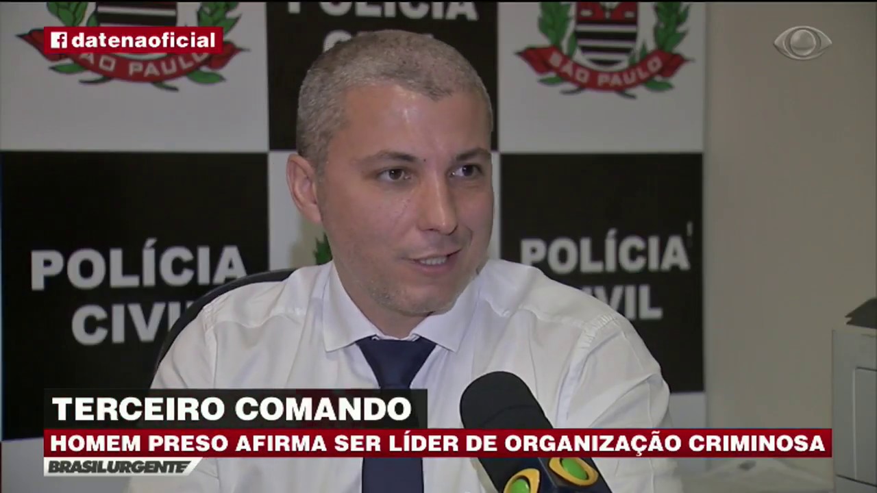 Homem preso afirma ser líder do Terceiro Comando - YouTube