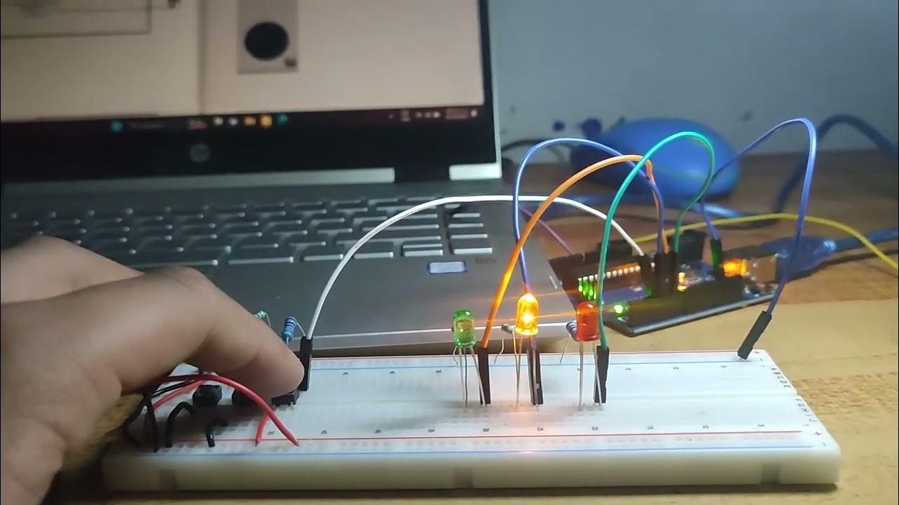 Traffic Light Control in LabVIEW and Arduino - YouTube