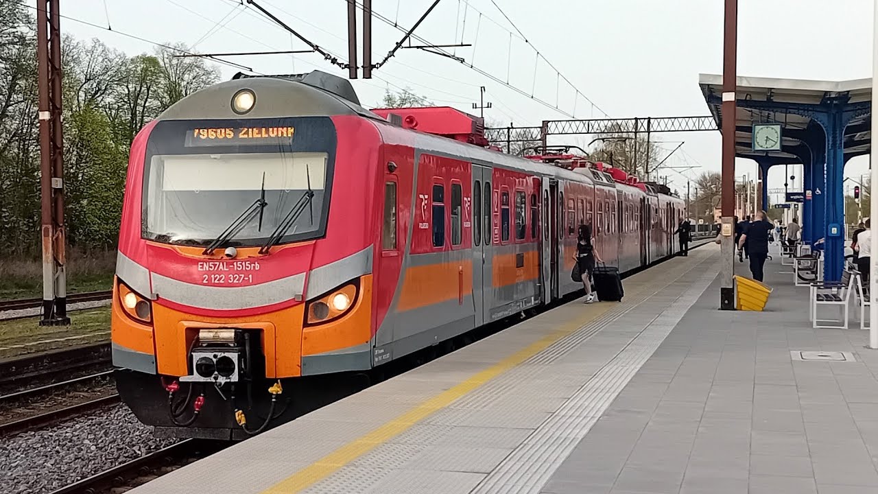 7.4.2024 EN57AL - 1515 - YouTube