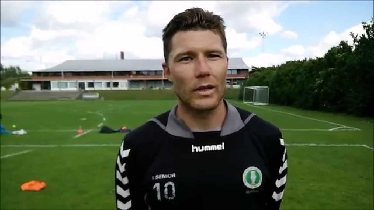 Første træningsdag med Simon Bræmer - YouTube