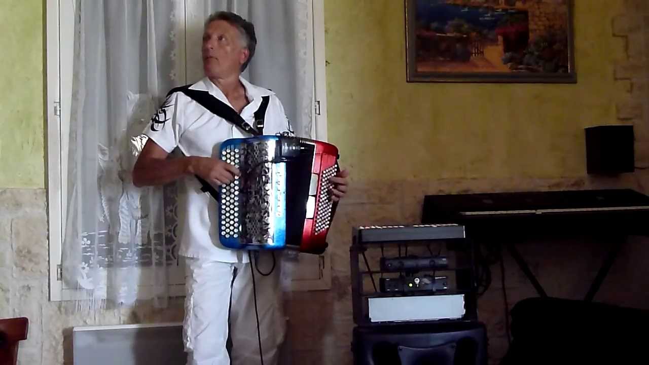 Les fiancés d'Auvergne valse musette jouée par jean claude à l ...