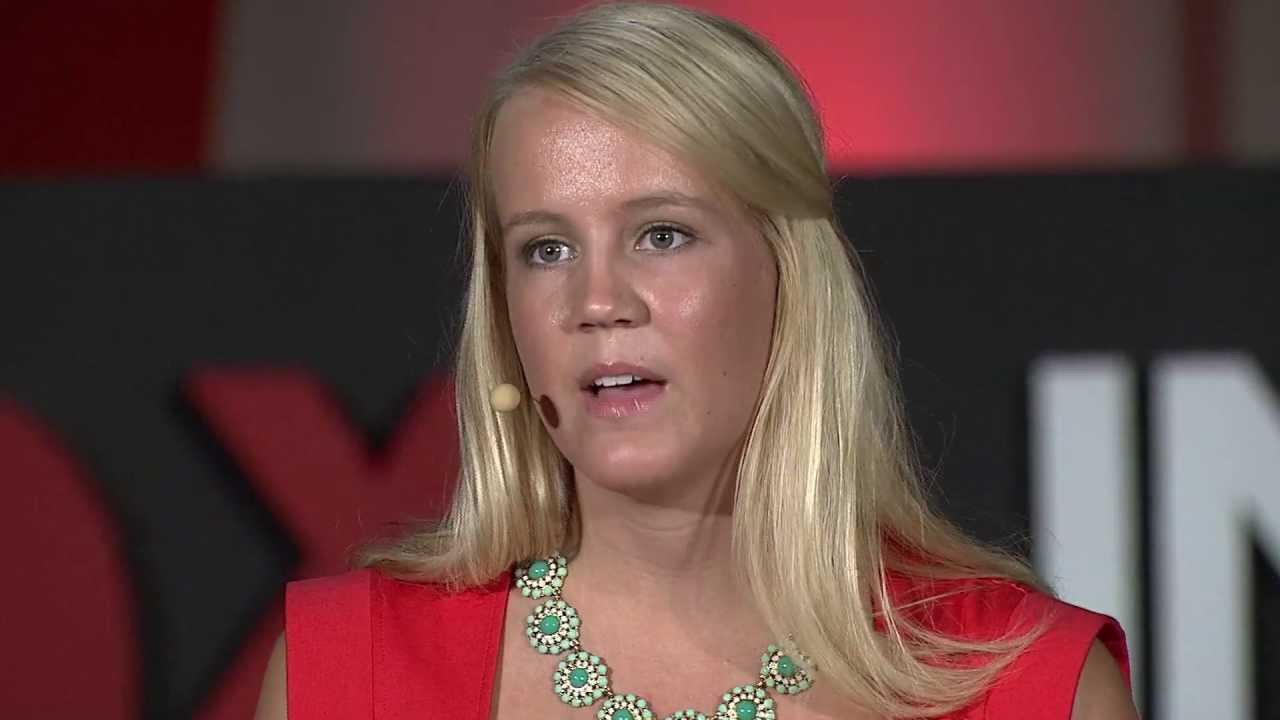 Triumph over tragedy: Mallory Weggemann at TEDxUNPlaza - YouTube