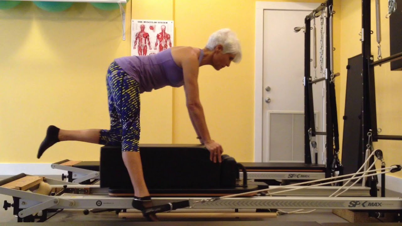 How to do Pilates: Kneeling 1 Leg Pull on the Reformer - YouTube