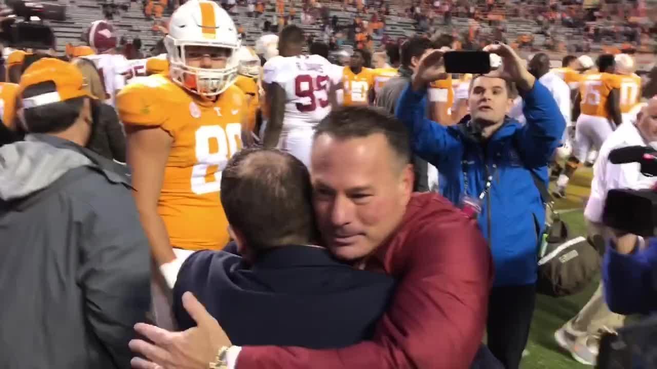 Butch Jones greets former Tennessee players after Alabama win - YouTube