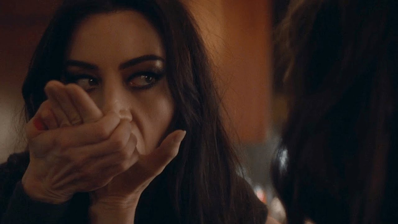 Agatha vs Rio Vidal Full Fight Scene (Aubrey Plaza and Kathryn Hahn ...