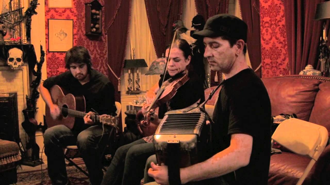 WInifred Horan, Mick McAuley, Colm O'Caoimh ~ "The King's Shilling ...