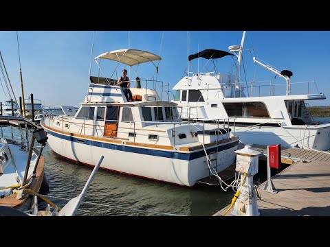 Touring the 1972 Gulfstar 43 Trawler - YouTube