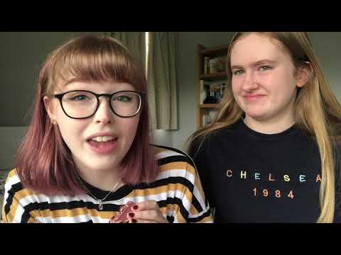 Eating a Japanese Sweet Mystery Box With My Sister