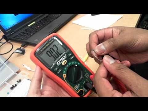 eecs 1011 lab 2 step 2 measuring resistance of resistor - YouTube