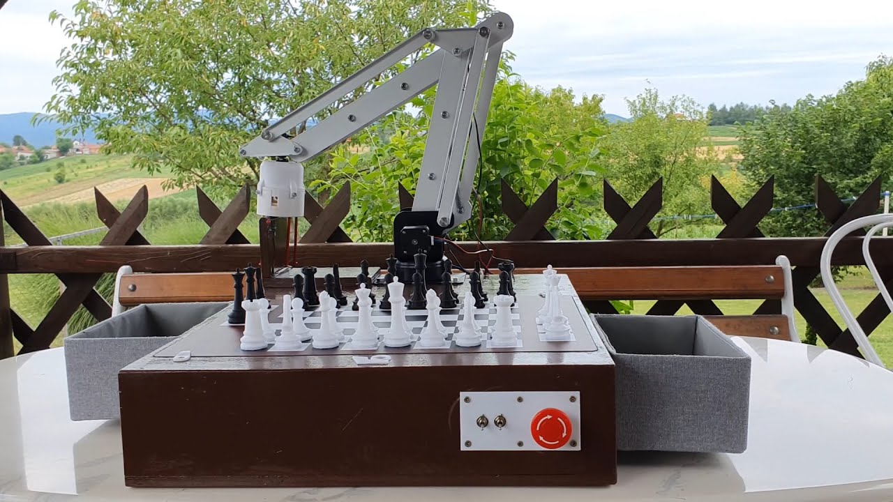 Chess Playing Robot - Homemade Robotic System - YouTube
