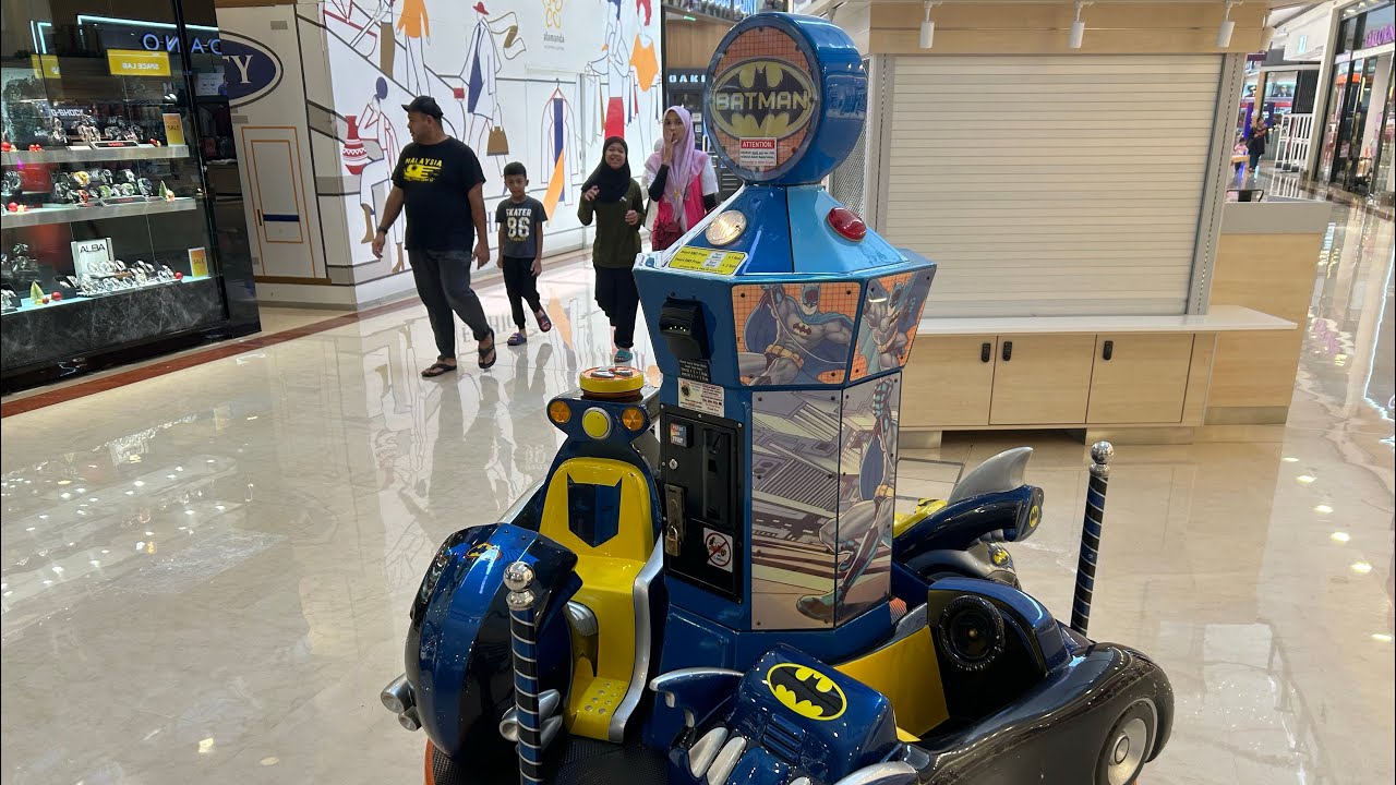 (Aussie Go Round Audio) Fr. Batman Lo Boy Carousel Coin Operated Ride ...