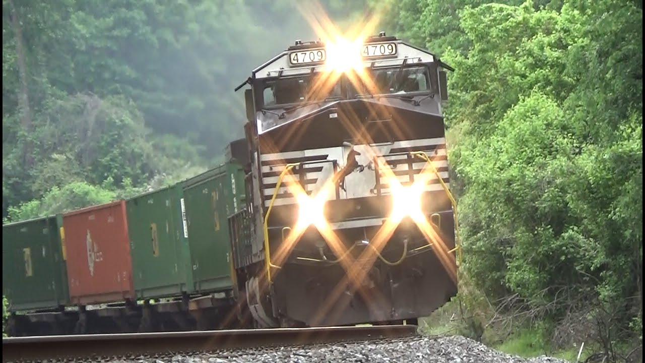 59 MPH NS 25A Flying Thru Duluth, Georgia! 4/27/2024 - YouTube