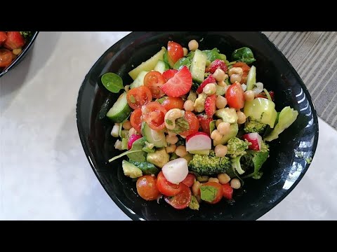 OBROK SALATA sa leblebijama, vocem i povrcem | Vege obrok - YouTube