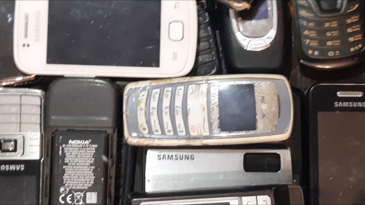 Был на барахолке купил много различных мобильных телефонов. - YouTube