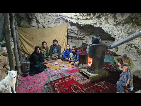 Dağlarda Mağara Hayatı: Göçebeler Sert Kış Soğuğunda Hayatta Kalma Mücadelesi Veriyor ❄️🔥