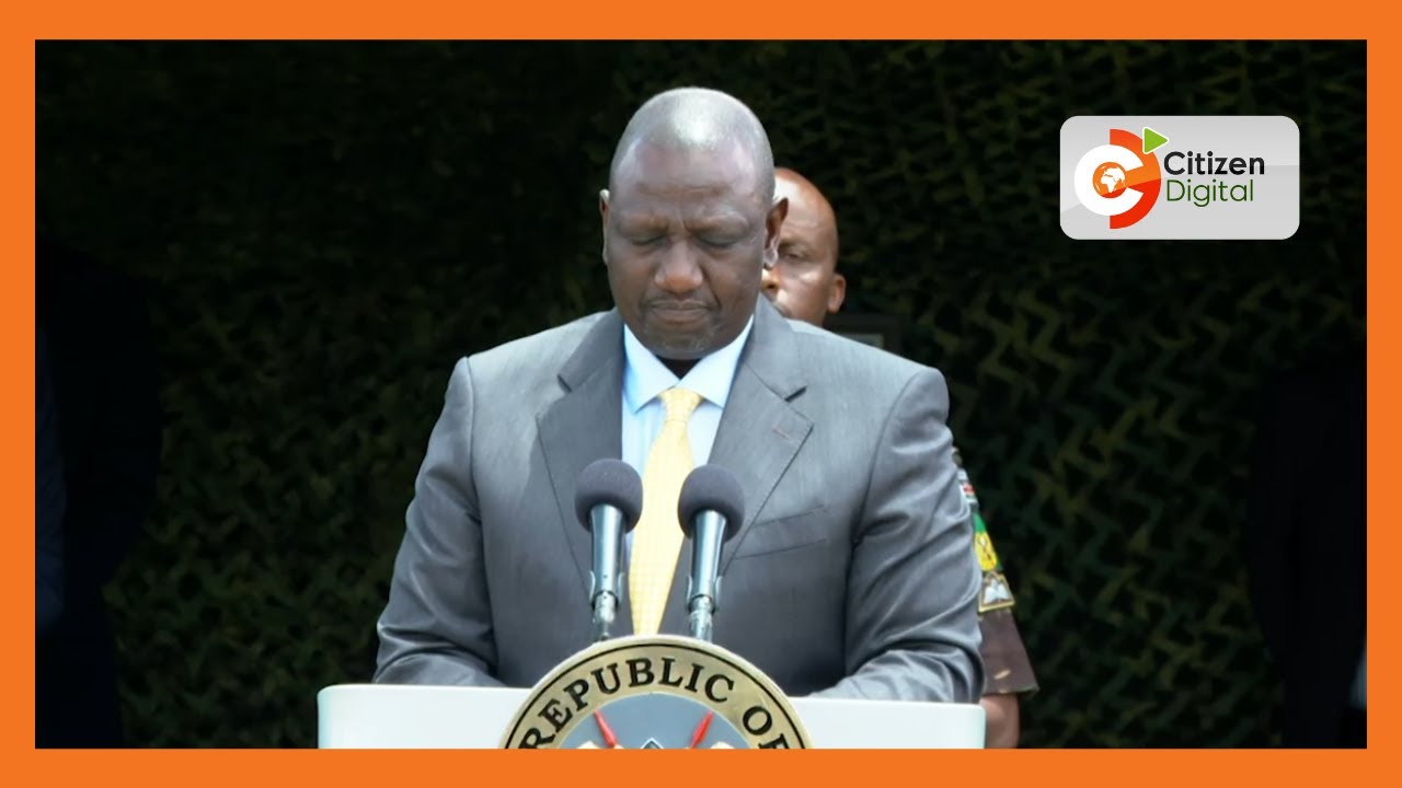 President William Ruto prays for KDF troops headed for a peacekeeping ...