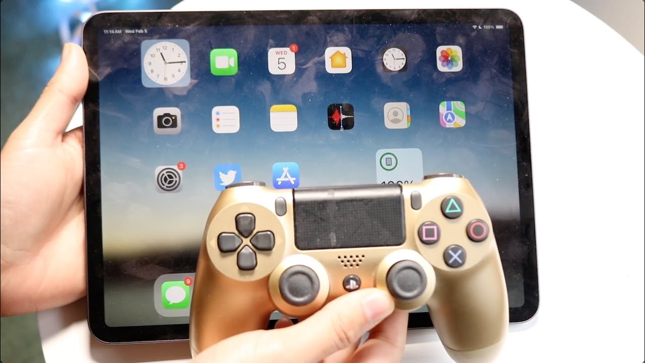 How To Connect PS4 Controller To iPad! (2025) - YouTube
