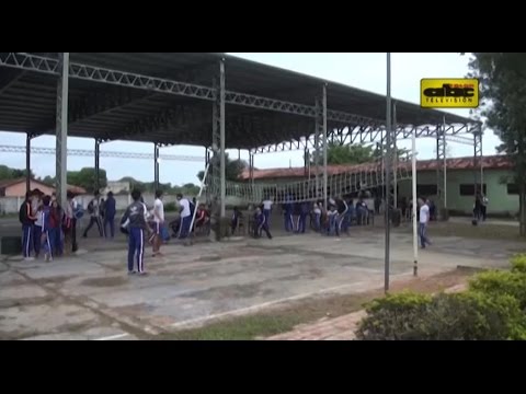 Estudiantes seguirán en paro