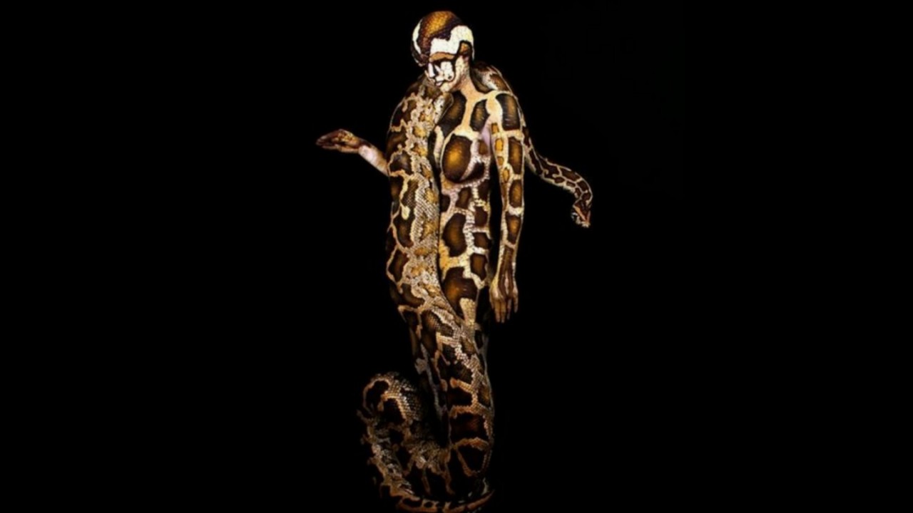 Top 10 Awesomely Bizarre Body Art Paintings part 1 - YouTube