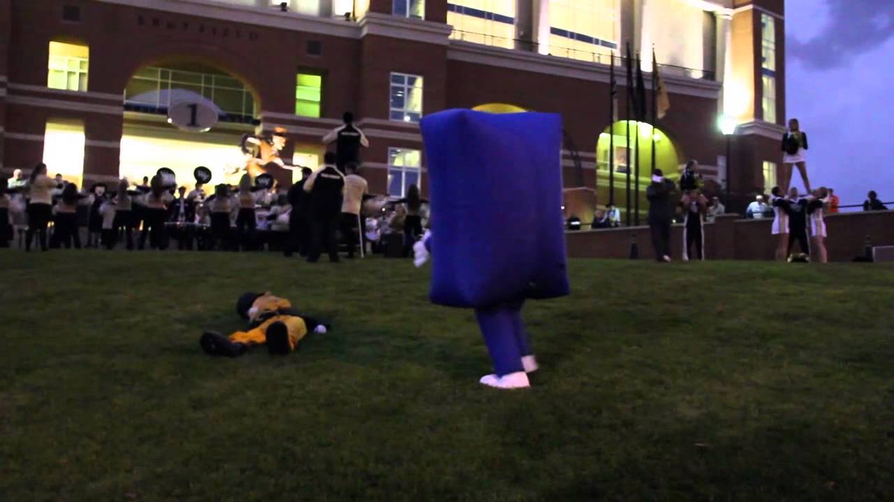 Goodwill "Smiling G" Meets the Demon Deacon - YouTube