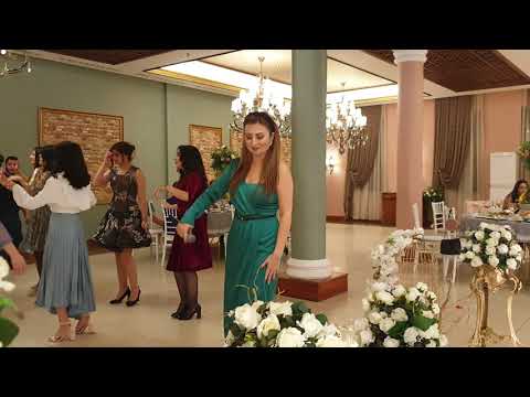 gozel bir xinada Royal Weddinq 0553161626 (1)