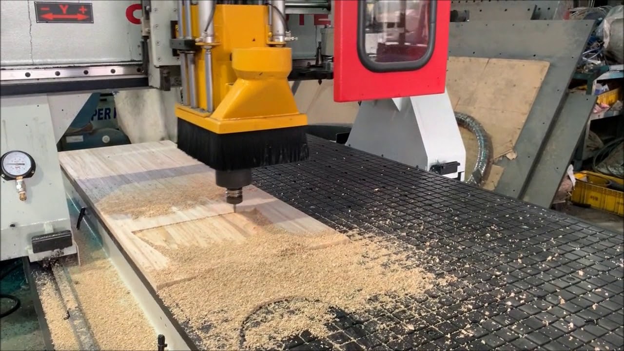 LIH-WOEI 3 axis, high speed carving - wood working CNC machinery ...