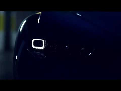 BUGATTI CHIRON🔥HEADLIGHTS SHOW - YouTube