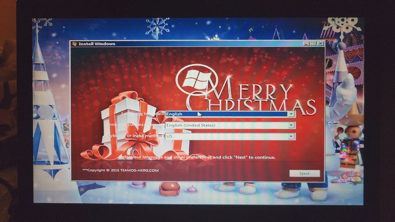 Windows 7 Christmas Edition on Actual Hardware! - YouTube