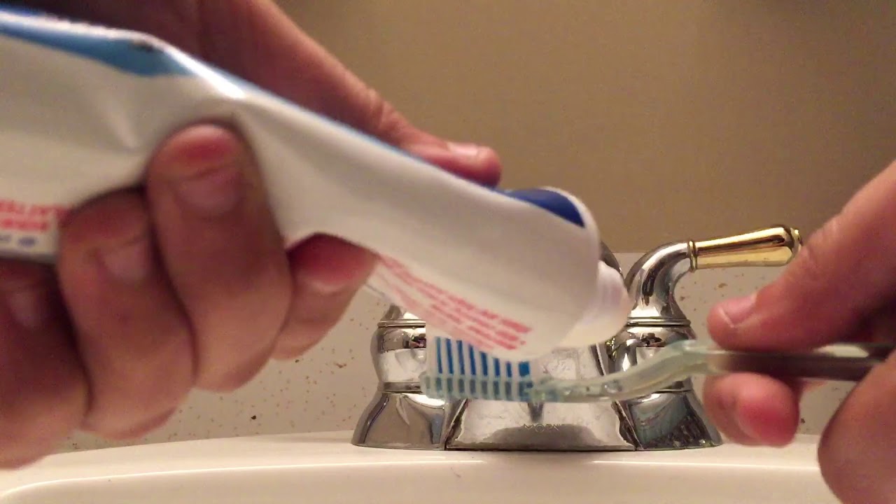 The truth on how to brush your teeth. Cringe - YouTube