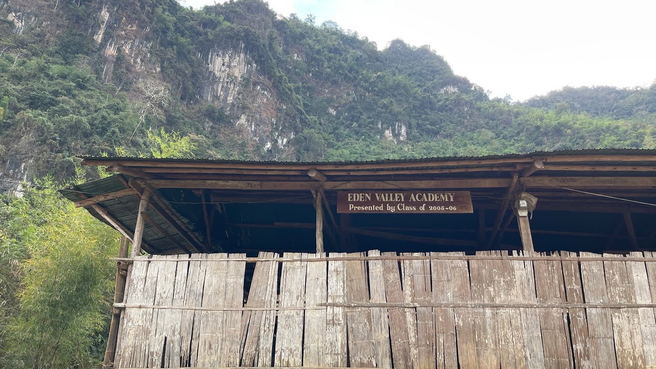 EVA school in Mae la camp 2023 - YouTube