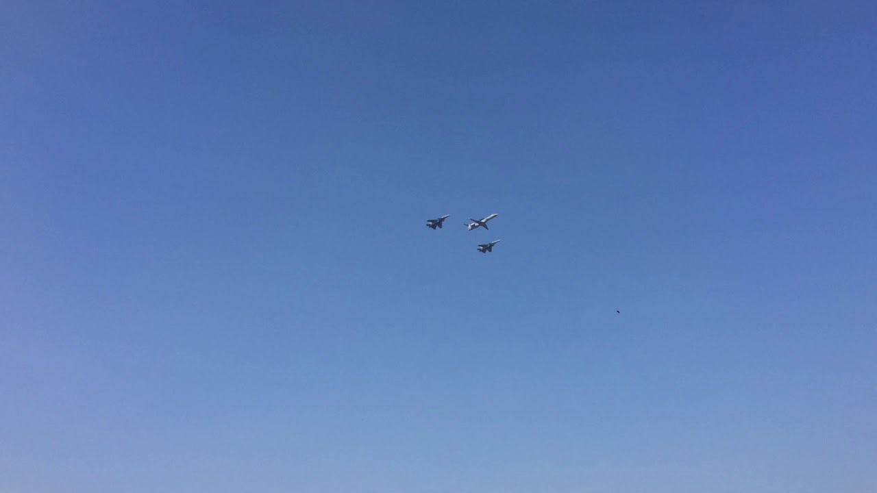 Fly past - Republic Day India 2019 - Rajpath, New Delhi IMG 9777 - YouTube
