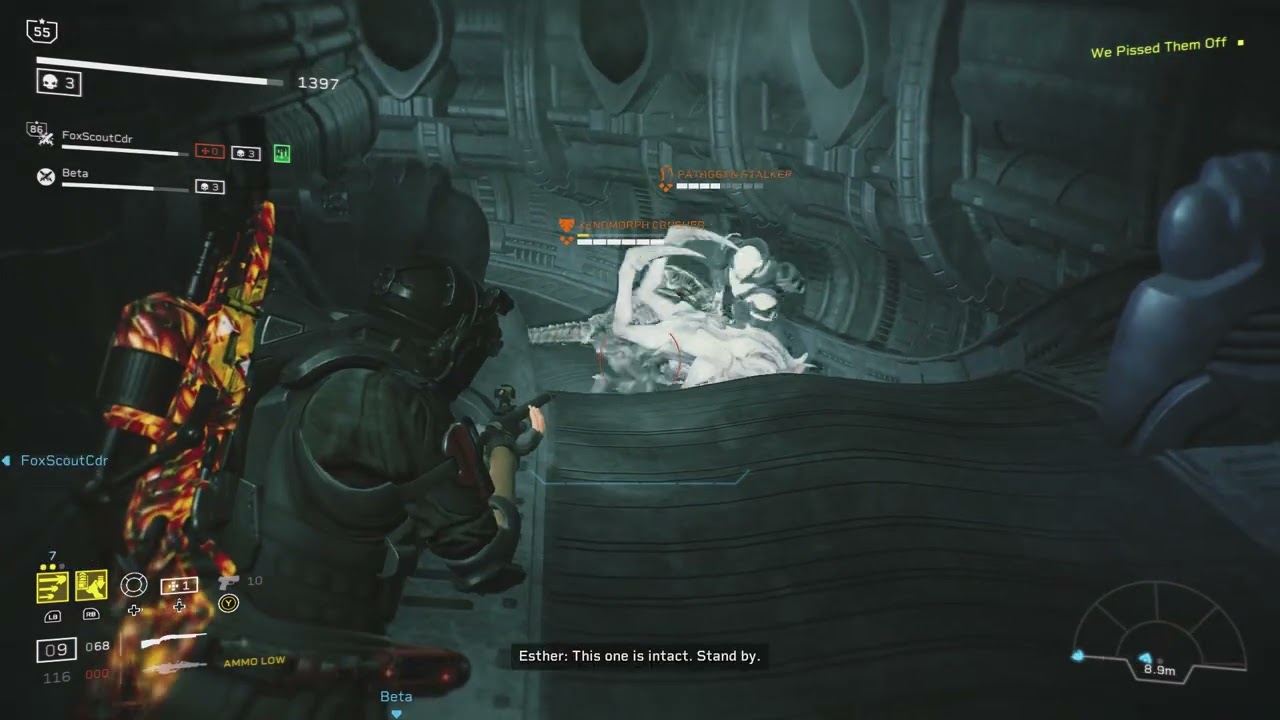 Aliens: Fireteam Elite Xenomorph Crusher vs. Pathogen Stalker vs ...